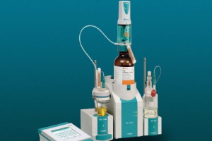 Karl Fischer(METROHM) - 852 Titrando